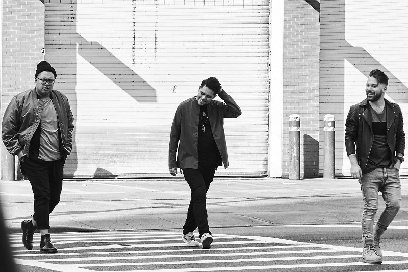 A R I Z O N A: „GALLERY“ - Debütalbum-Review - Music Allnew