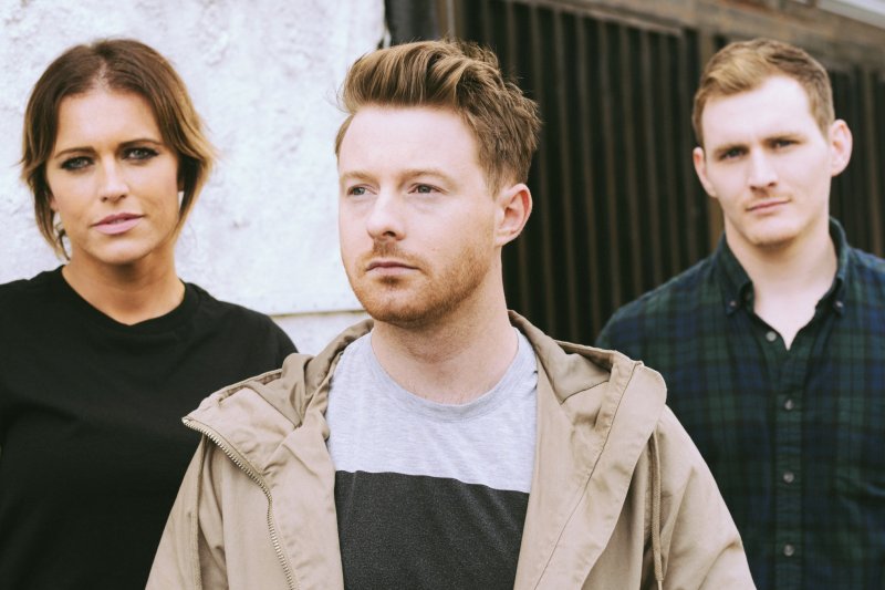 CAEZAR: „Hold On“ mit spannendem Sound, der sich abhebt - Music Allnew