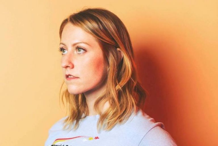 Dresage: „Dinners At Home“ über Mordgelüste einer Hausfrau und Gender ...