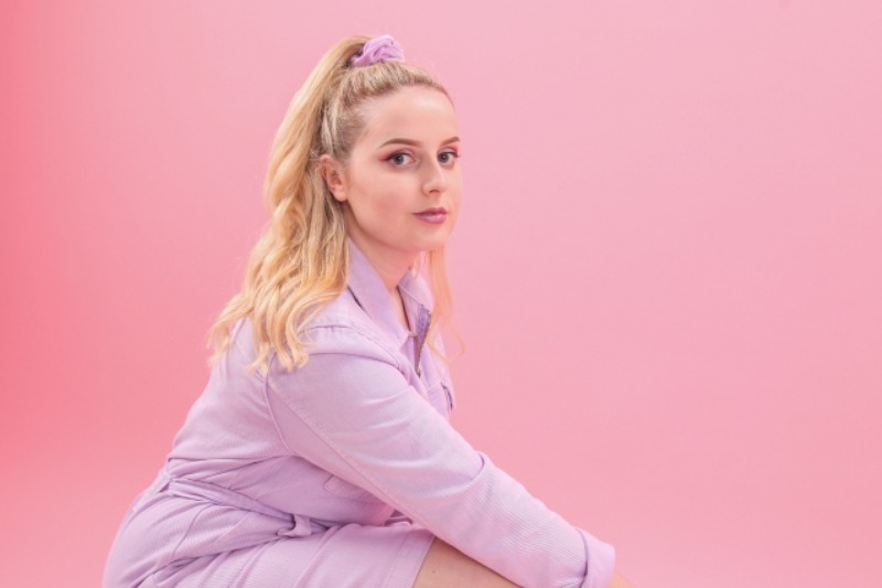 Launa: „Thinkin’“ als selbstbewusster, energiegeladener Ohrwurm - Music ...