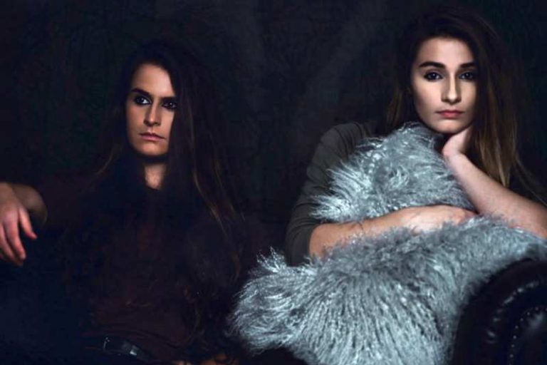 Neoni: „Never Say Die“ ist episch und kämpferisch - Music Allnew