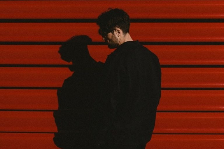Scott Quinn: Er meldet sich mit „Lines“ und neuem Sound zurück - Music ...