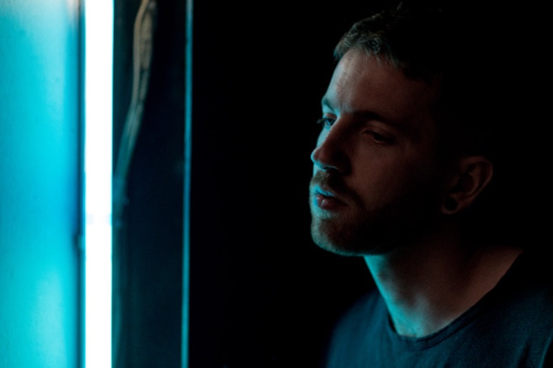 Mike Dignam: „Under The Influence“ ist trauriger Soul-Pop vom Feinsten ...