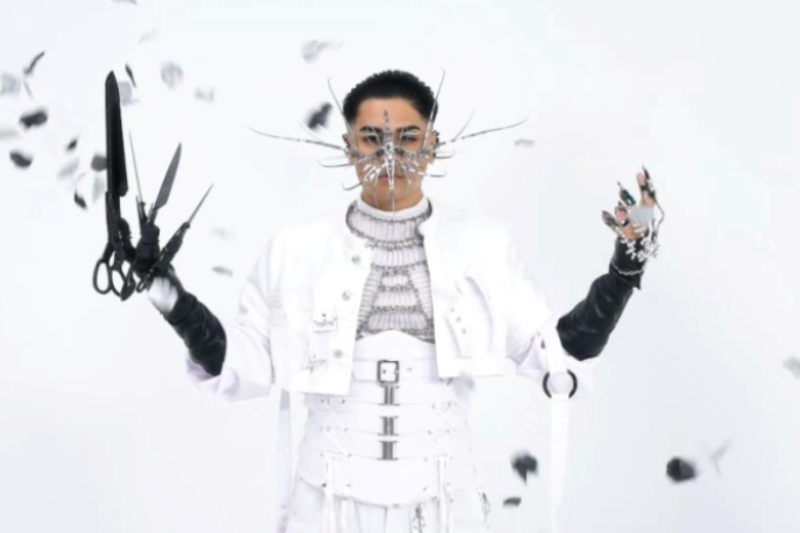 Sheldon Riley: „Left Broken“ als beeindruckende große Pop-Ballade ...