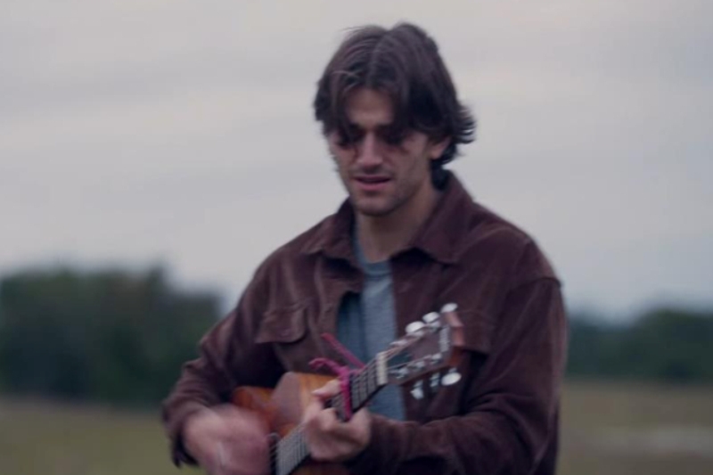 Jonah Kagen: „The Roads“ als berührendes Must-Hear-Werk - Music Allnew